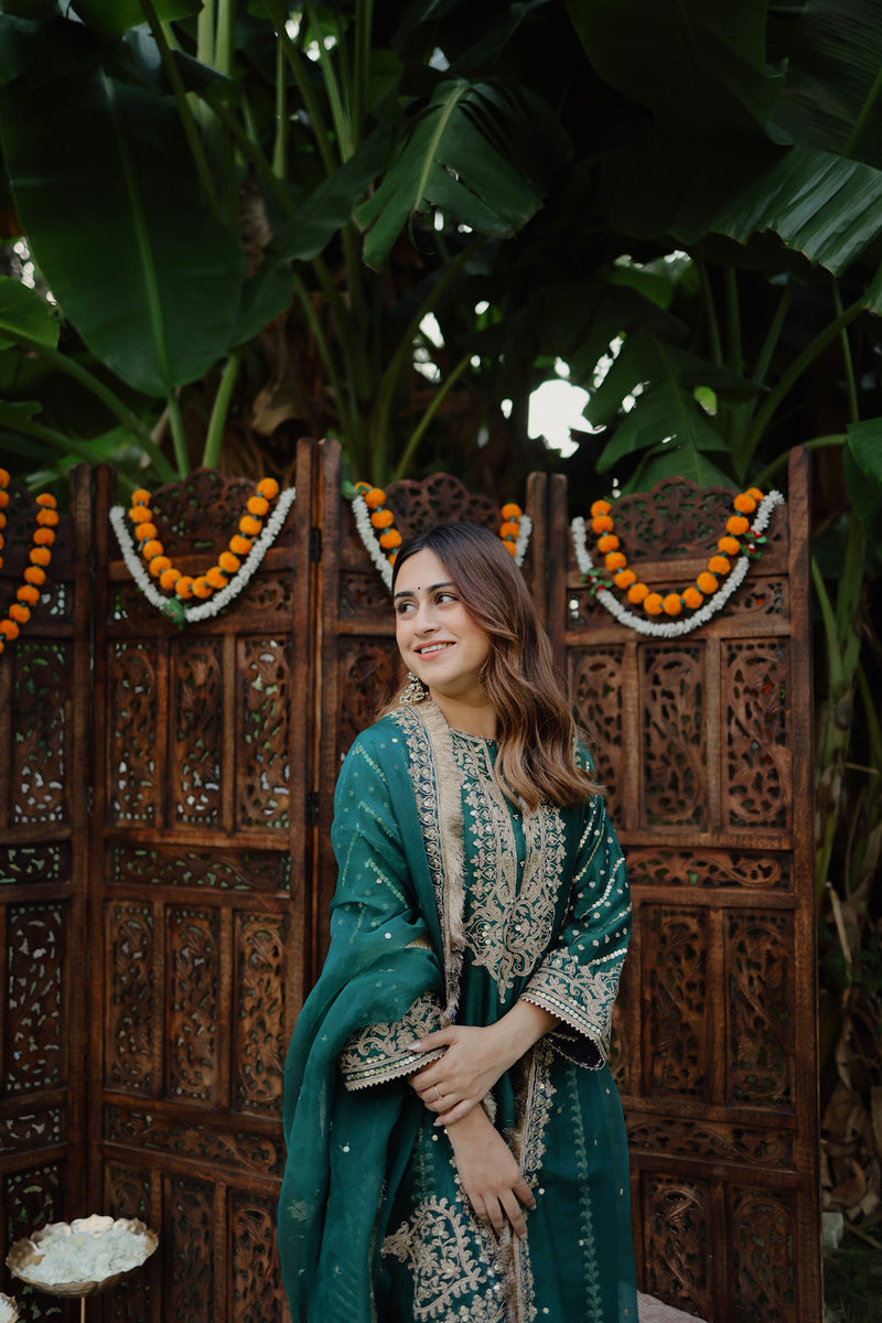 Shop Kashish Dadhwal In SABIRAH - Emerald Green | Sheetal Batra ...