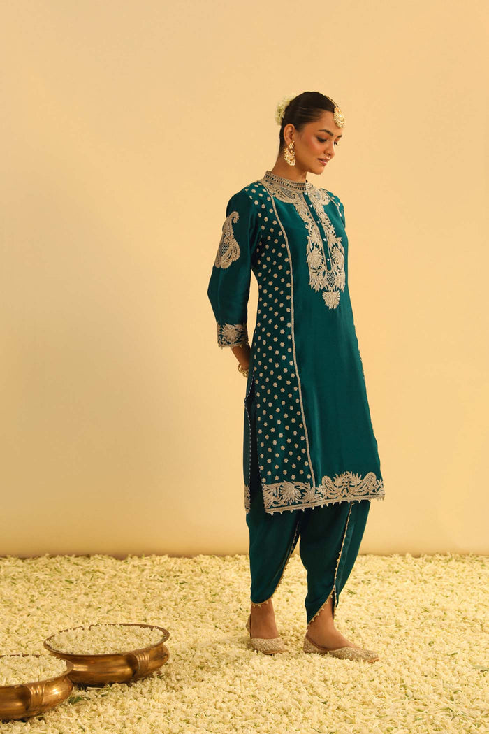 Designer Ethnic Wear For Women | Shop Sheetal Batra Collection Online