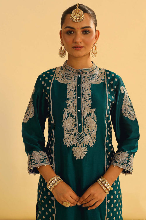 Aabish - Embroidered Emerald Green Kurta With Dhoti | Sheetal Batra